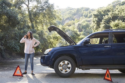 Hum X Car Diagnostics, Assistance, & Wi-Fi Hotspot | Verizon