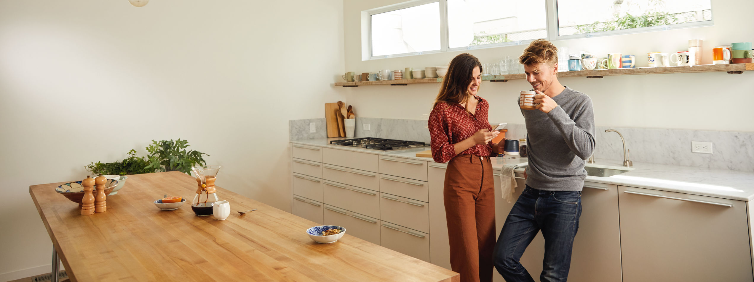 Conquer Dead Zones With Verizon Satellite Messaging